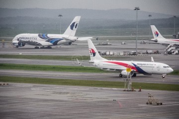 Malaysia Airlines offers MHexplorer for Students - Economy Traveller