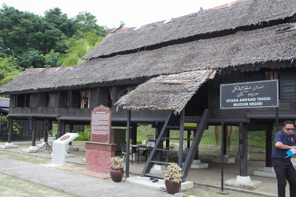 Negeri Sembilan, Malaysia: heritage timber buildings - Economy Traveller