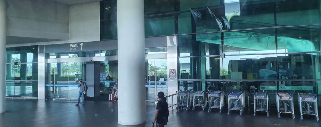 Getting to KLIA/klia2 by public transport - Economy Traveller