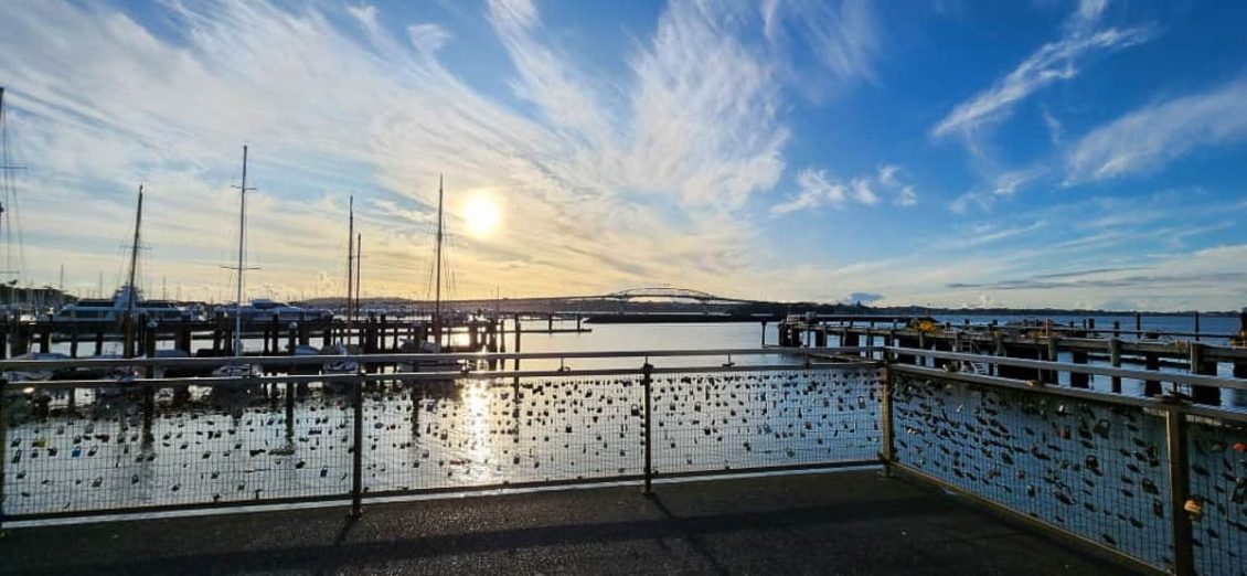 Fly to Auckland via Perth with Batik Air - Economy Traveller